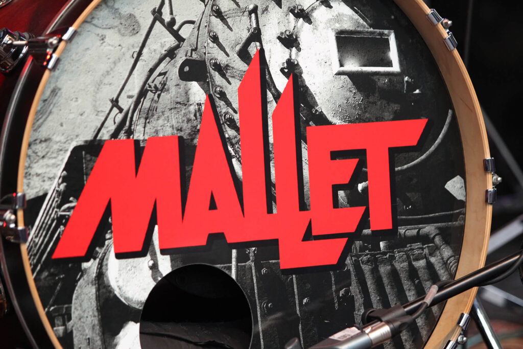 Standard Home – Mallet – Live on the road